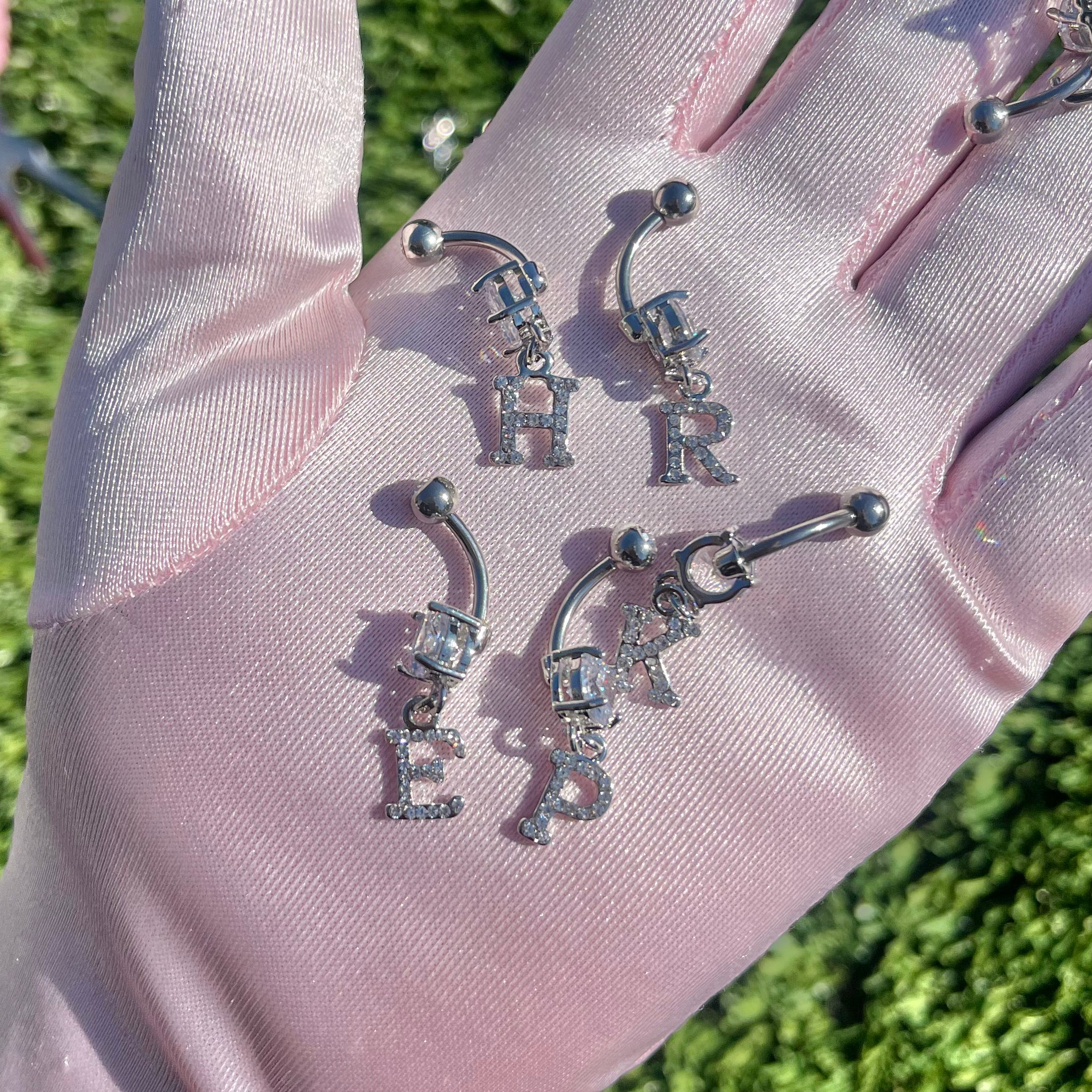 Initial Belly Ring – MISS BADDIE BOUTIQUE