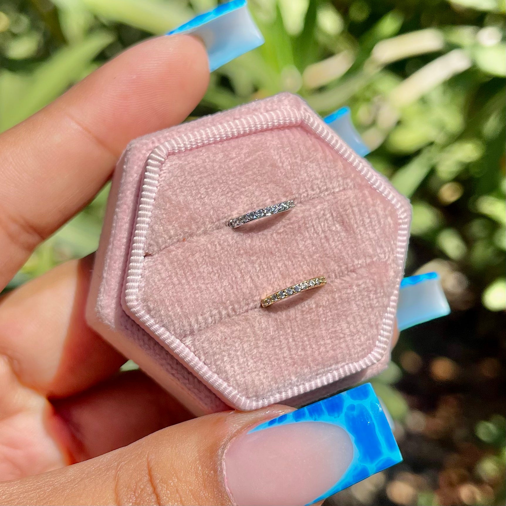 Single Lined Hoop – MISS BADDIE BOUTIQUE